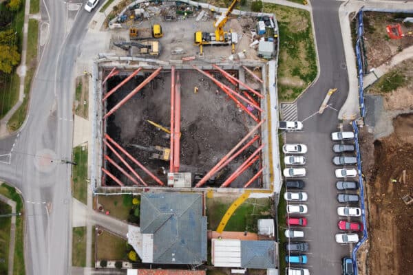 Coates' proprietary internal bracing solution - Inside Construction