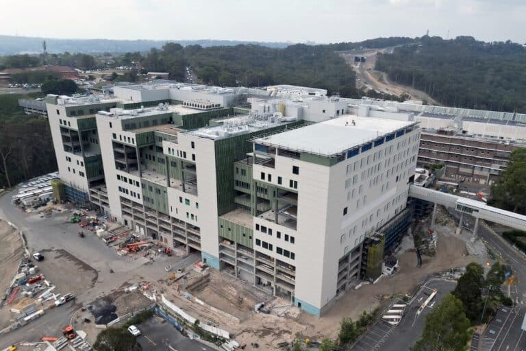 New $835 million John Hunter Hospital moves closer to completion ...