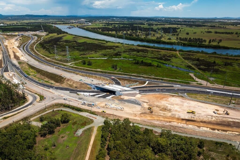 Construction surges ahead on M1 Pacific Motorway extension - Inside ...