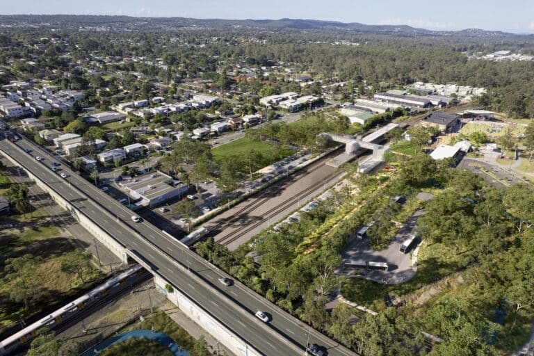Construction begins on Logan and Gold Coast Faster Rail project ...